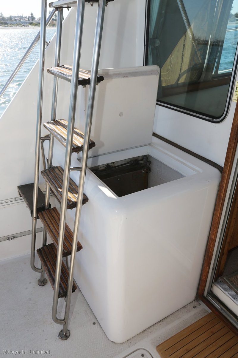 Precision 36 - Twin diesel, two cabins, sleeps 6 For Sale | Motoryachts ...