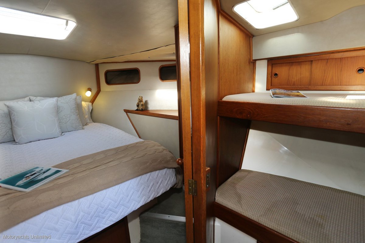 Precision 36 - Twin diesel, two cabins, sleeps 6 For Sale | Motoryachts ...