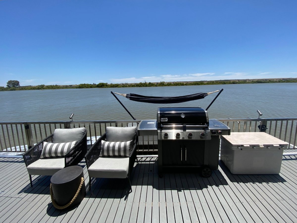 Premier Houseboat & Established Hire Business On The Murray River: for ...