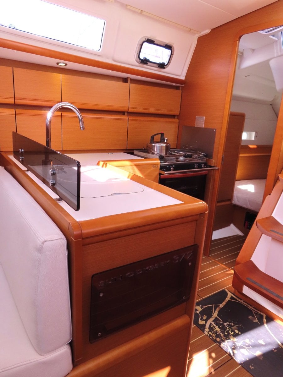 Used Jeanneau Sun Odyssey 379 Superb Condition, Ready To Enjoy! for ...