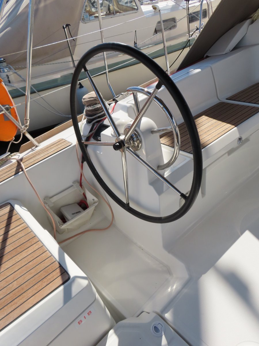 Used Jeanneau Sun Odyssey 379 Superb Condition, Ready To Enjoy! for ...