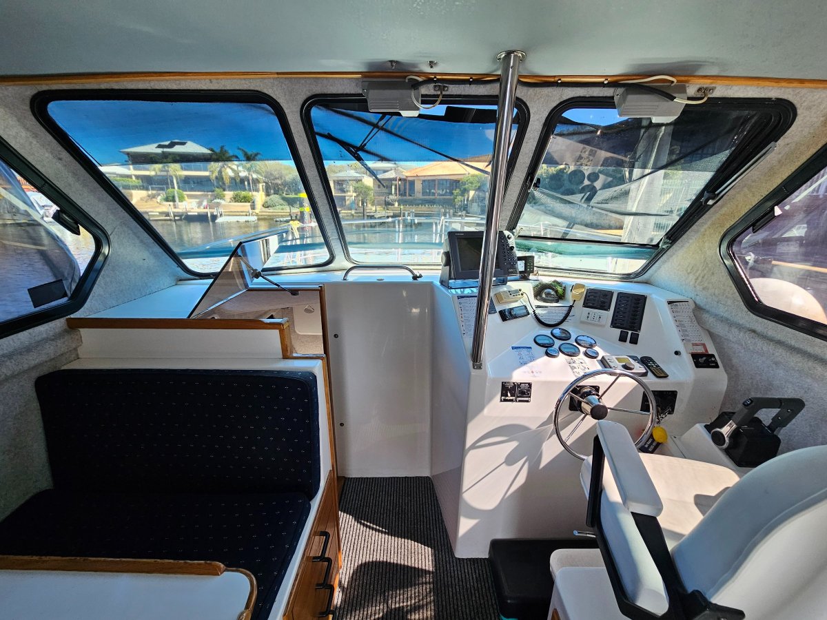 Used Kevlacat 3400 Hardtop Deluxe Premier Fishing Vessel & Family ...