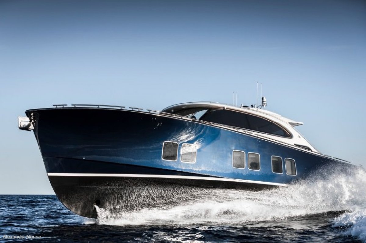 Used Zeelander 7 Sedan for Sale | Boats For Sale | Yachthub