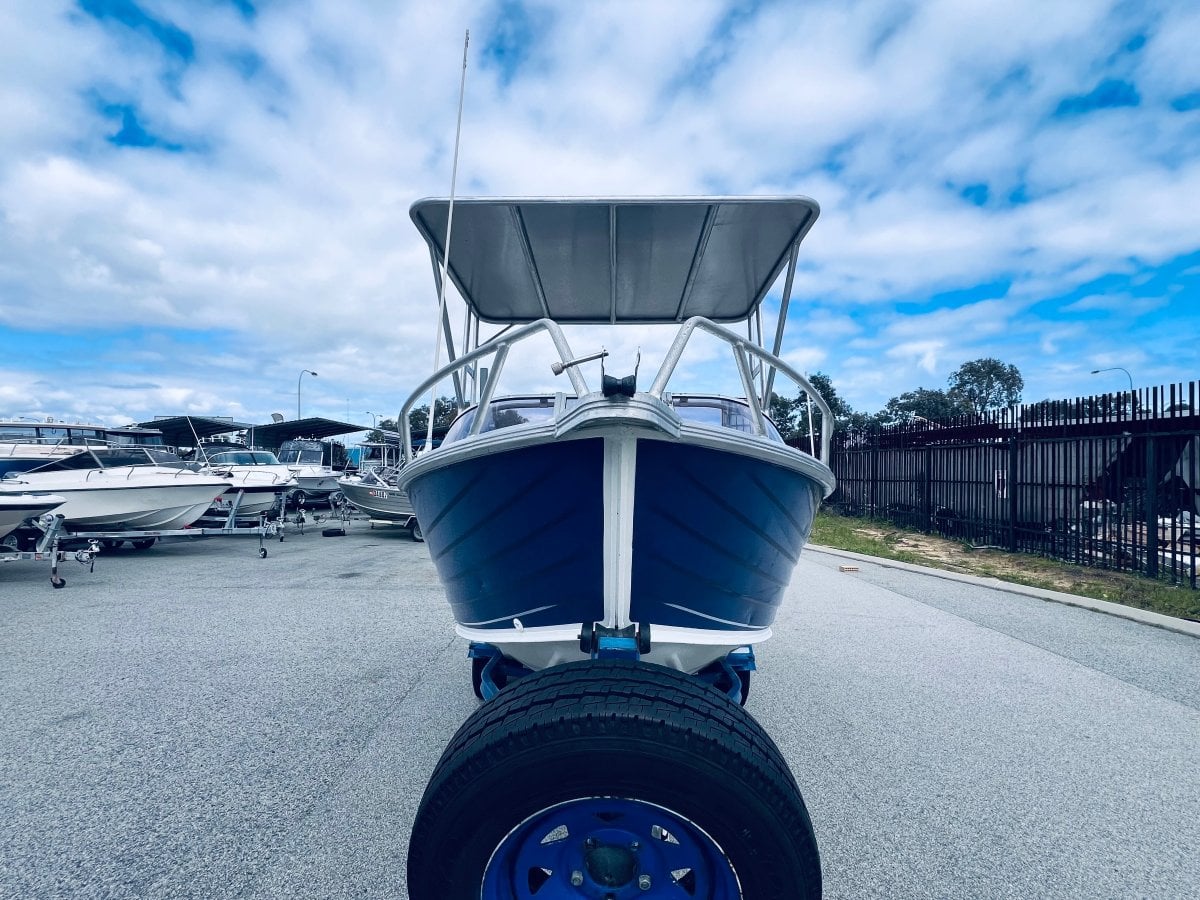 Stacer 480 Bay Master: Trailer Boats | Boats Online for Sale ...