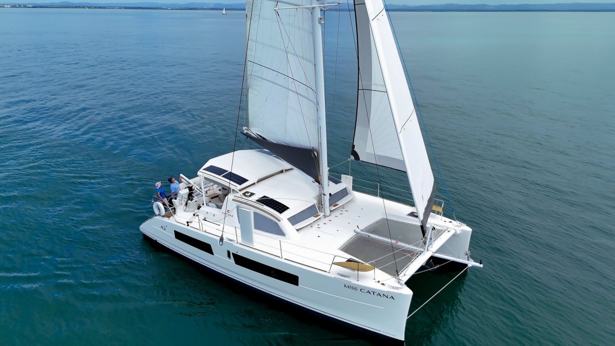Used Catana 42 Owners Version for Sale | Yachts For Sale | Yachthub
