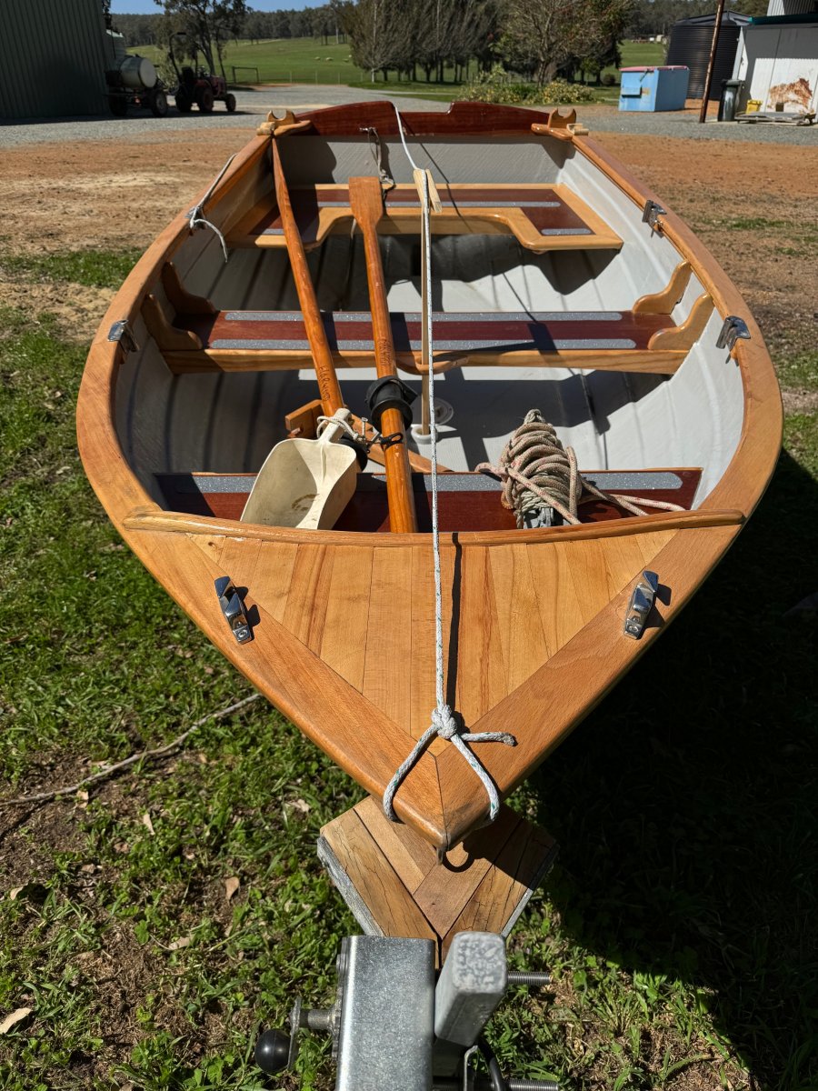 Used Classic 9ft Rowing Boat for Sale | Boats For Sale | Yachthub