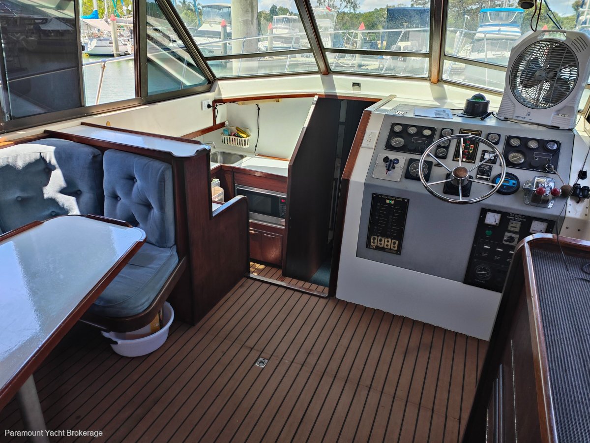 Mariner 3400 Flybridge: Power Boats | Boats Online for Sale ...