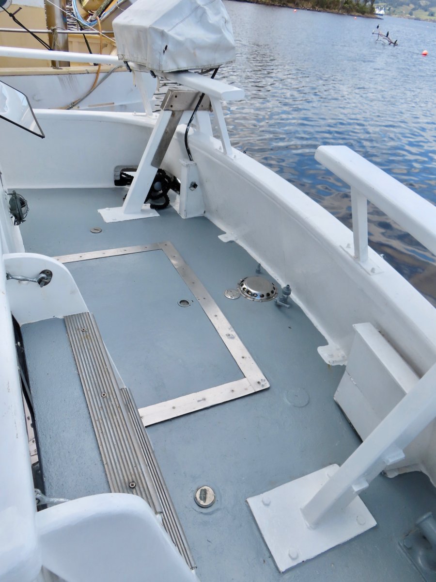 Used Holmes 51 Motor Cruiser Superbly Built Historical Motor Cruiser ...