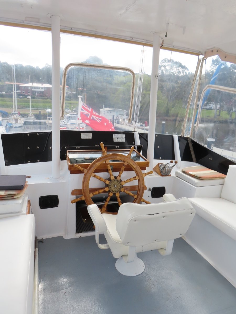 Used Holmes 51 Motor Cruiser Superbly Built Historical Motor Cruiser ...