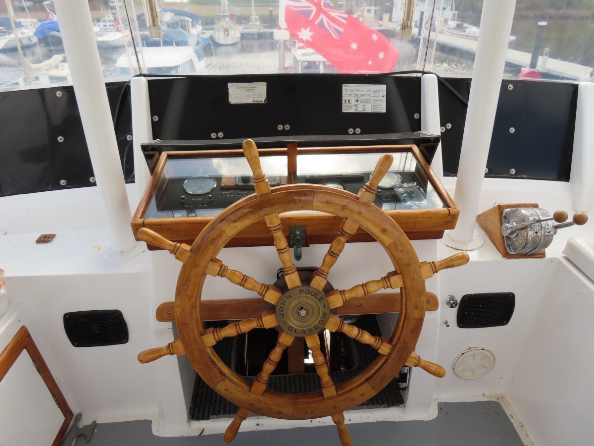 Used Holmes 51 Motor Cruiser Superbly Built Historical Motor Cruiser ...