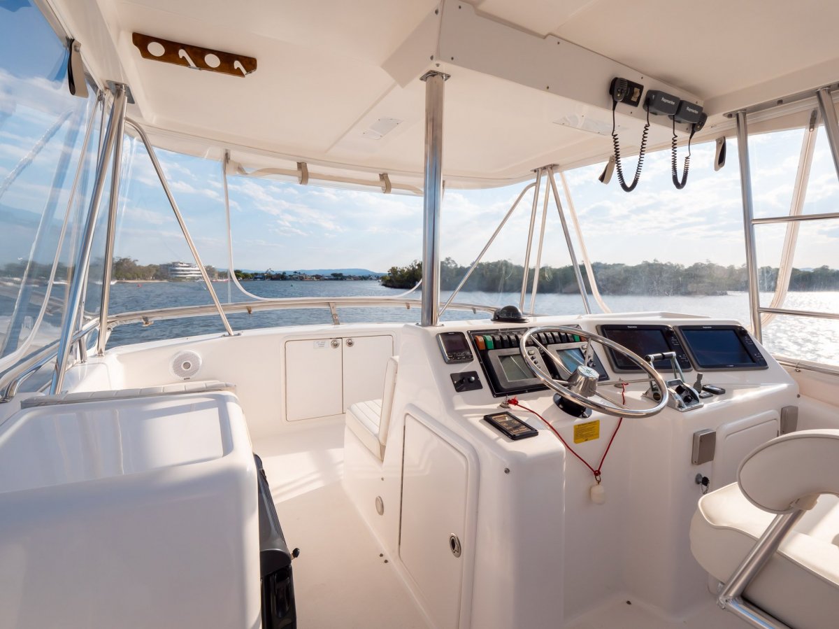 Riviera 39 Flybridge Platinum: Power Boats | Boats Online for Sale ...