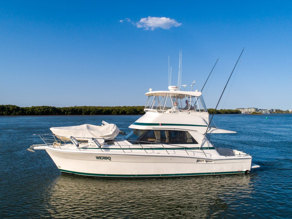 Riviera 39 Flybridge Platinum: Power Boats | Boats Online for Sale ...