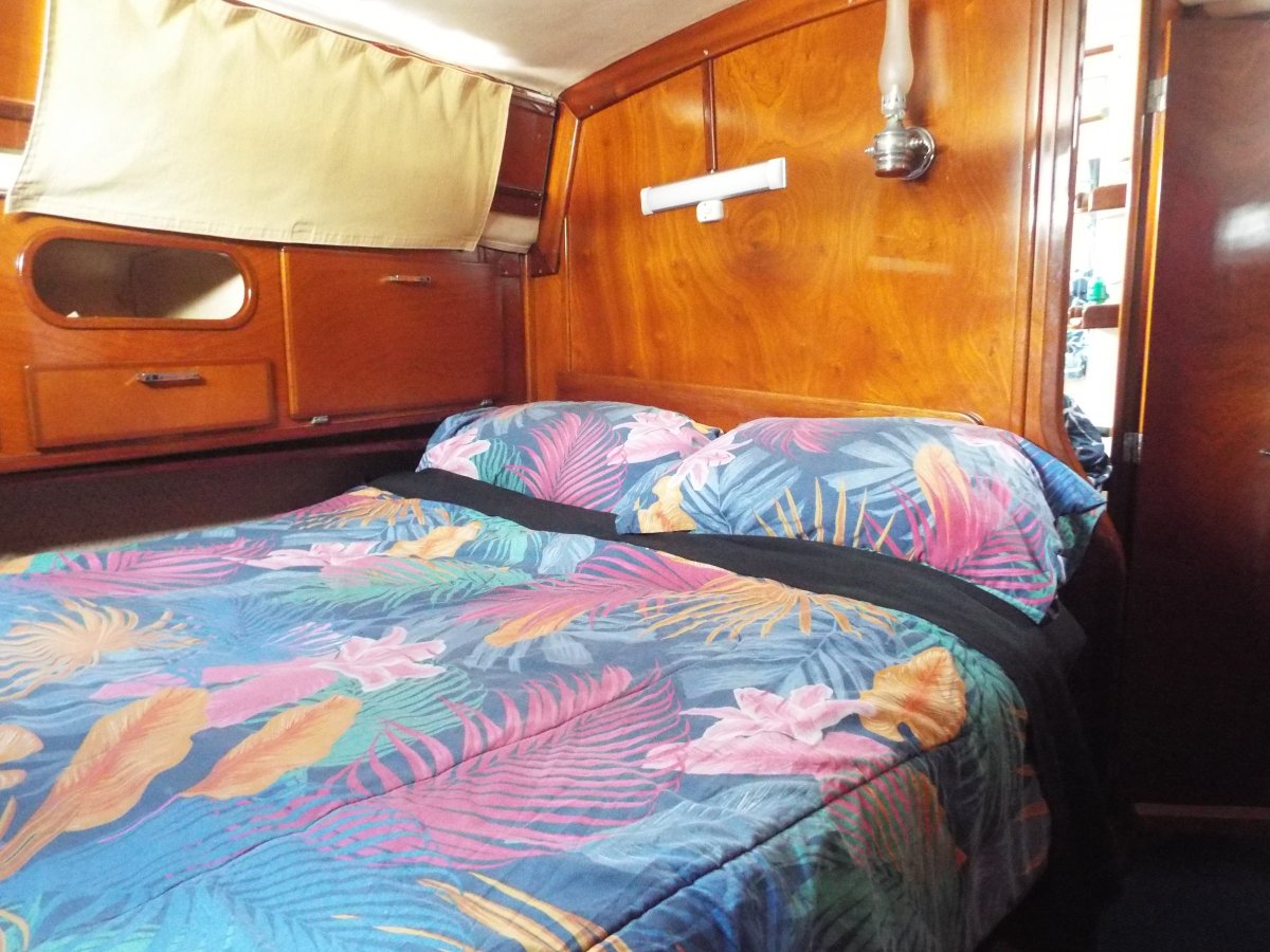 Amel Santorin Sloop: Sailing Boats | Boats Online for Sale | Fibreglass ...