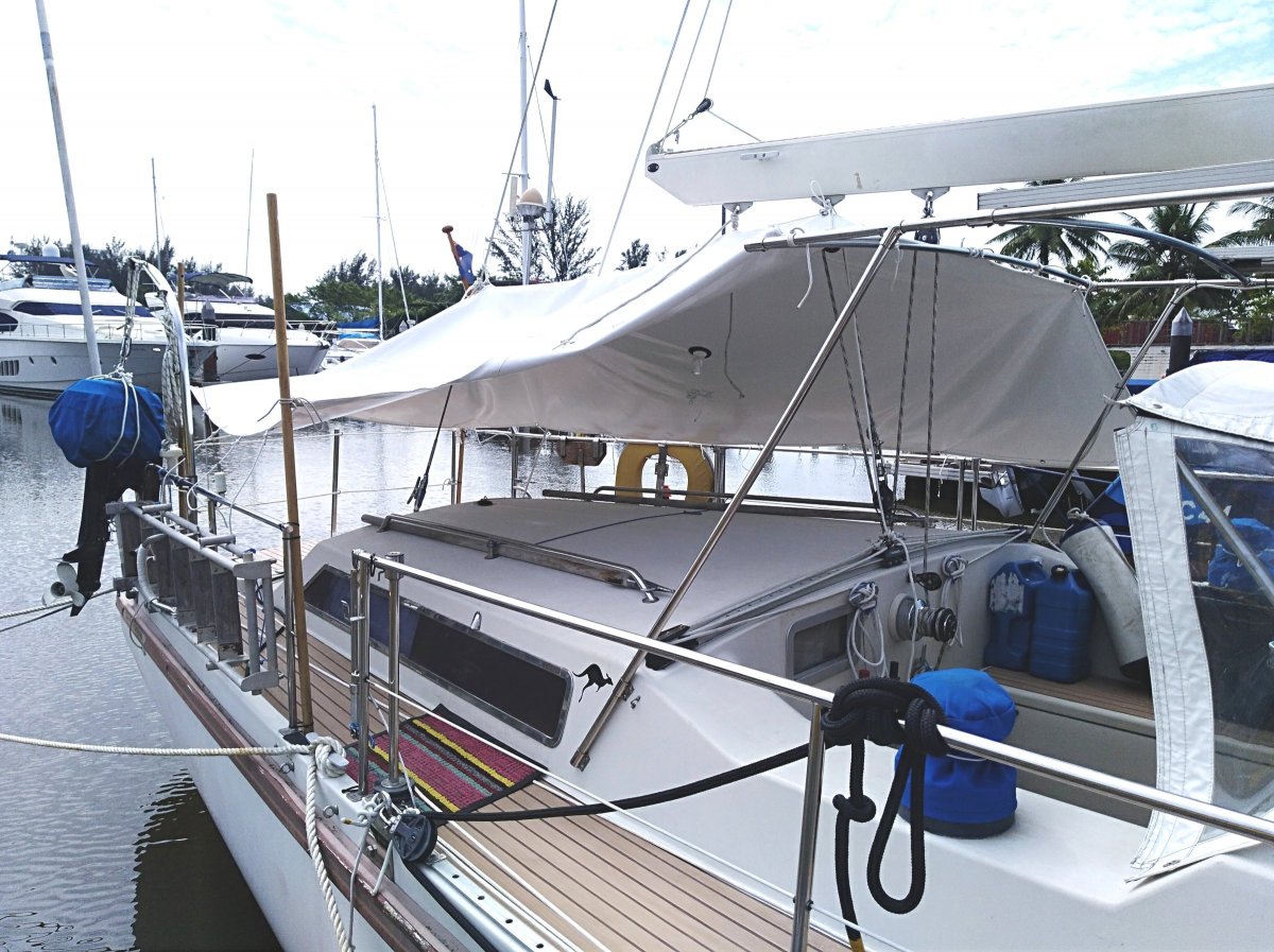 Amel Santorin Sloop: Sailing Boats | Boats Online for Sale | Fibreglass ...