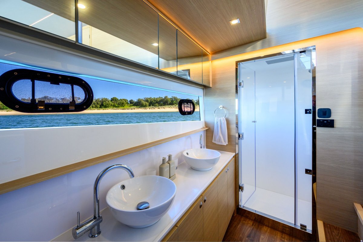 Aquila 54 For Sale | Spectrum Marine