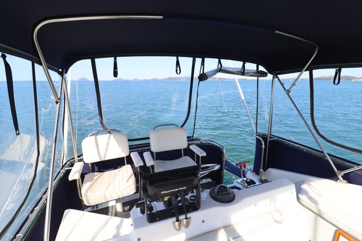Used Riviera 33 Bluewater for Sale | Boats For Sale | Yachthub