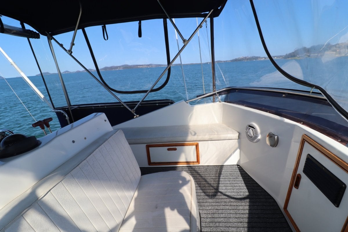 Used Riviera 33 Bluewater for Sale | Boats For Sale | Yachthub