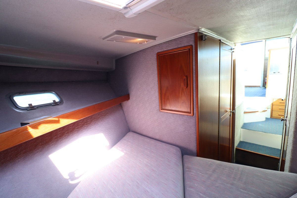 Used Riviera 33 Bluewater for Sale | Boats For Sale | Yachthub