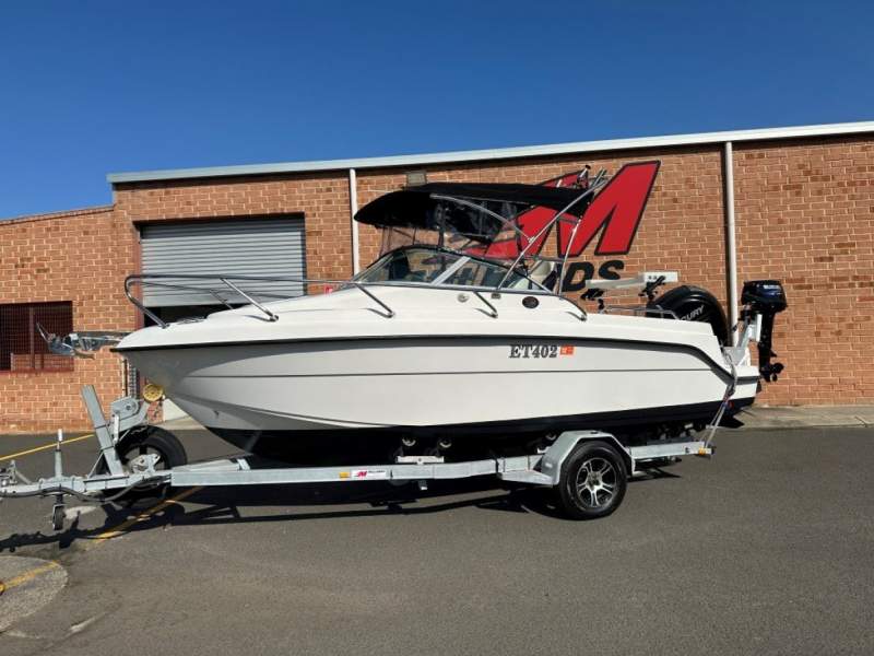 Atomix 560 Targa Half Cabin: Power Boats | Boats Online for Sale ...