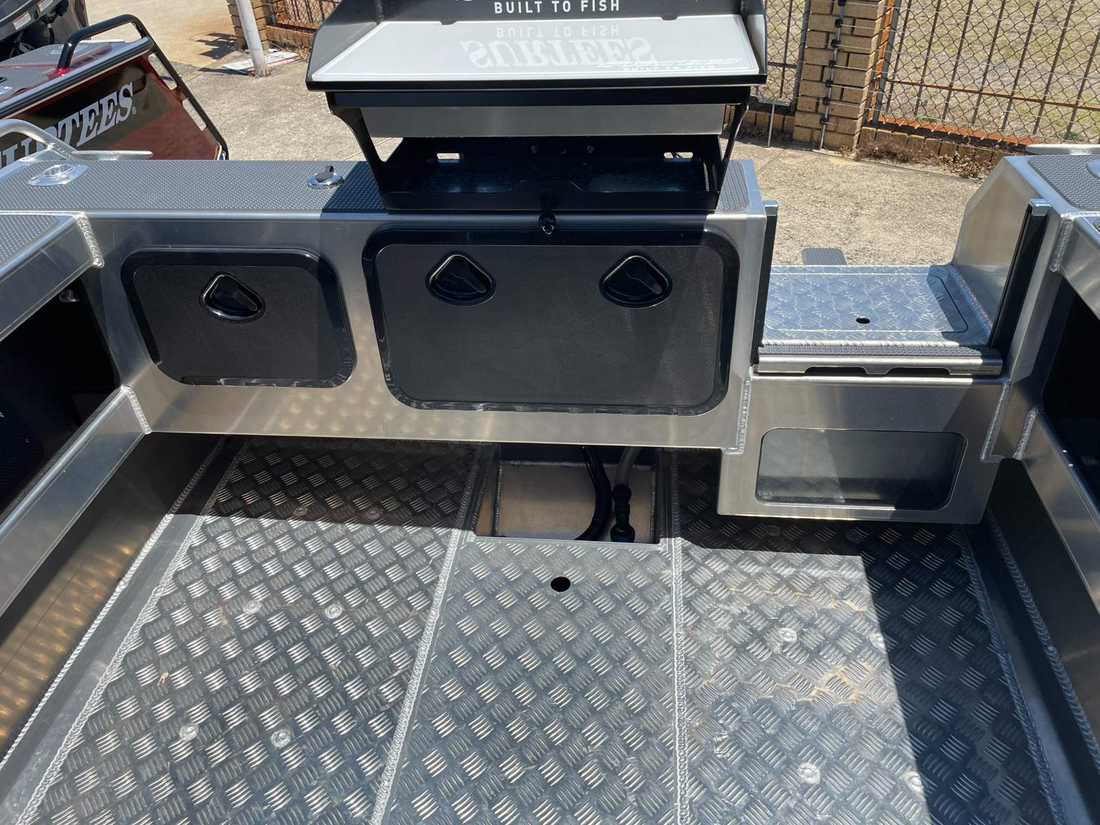 New Surtees 575 Pro Fisher For Sale | Chivers Marine