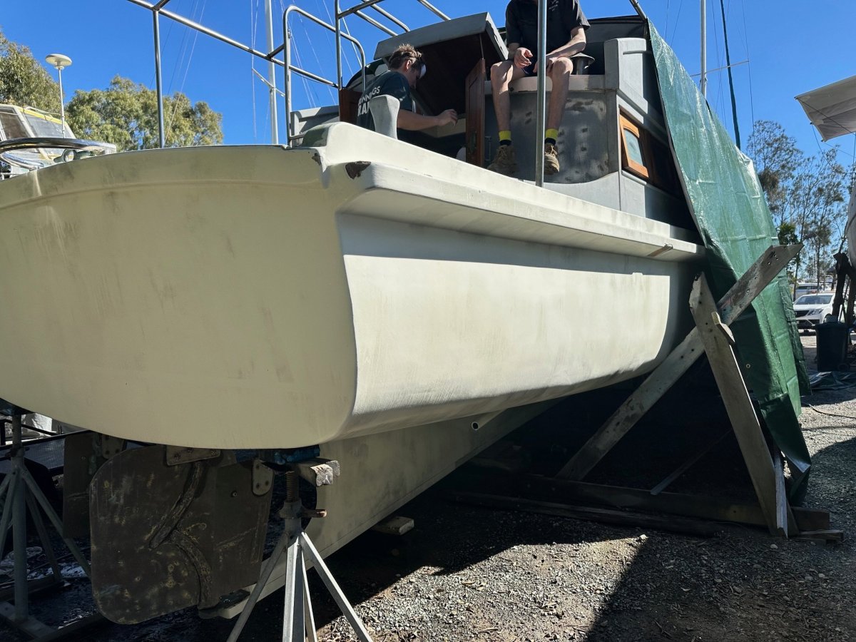 Used Holmes 38 Timber Bay Cruiser - Polyana for Sale | Boats For Sale ...