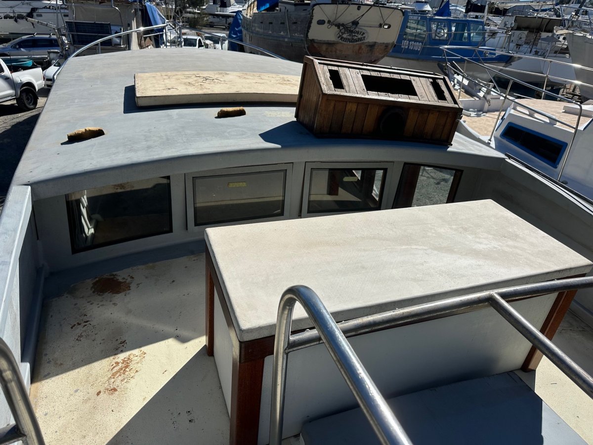 Used Holmes 38 Timber Bay Cruiser - Polyana for Sale | Boats For Sale ...