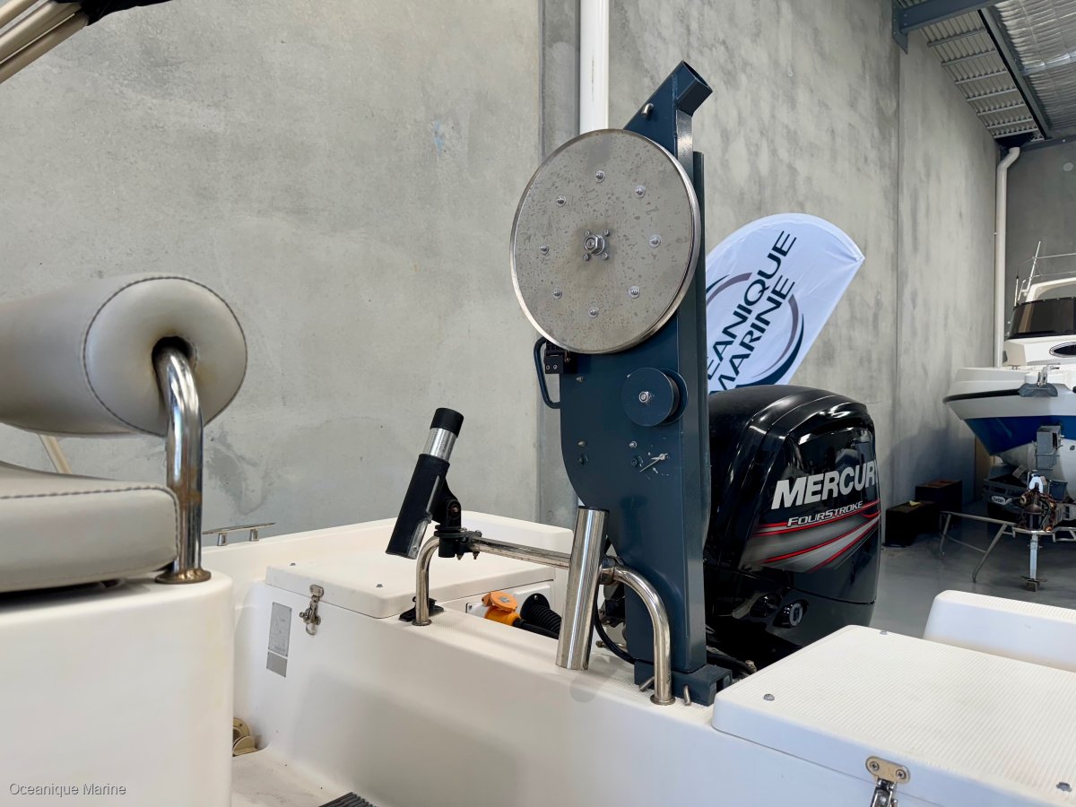 UB Boats UB580 Centre Console Similar to Southwind For Sale | Oceanique ...