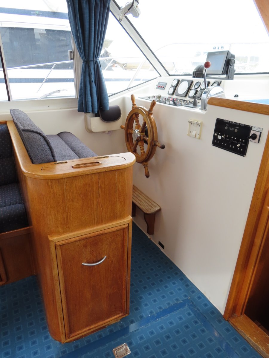 Used Fairway 36 Flybridge Exceptional Value, Quality Cruiser! for Sale ...