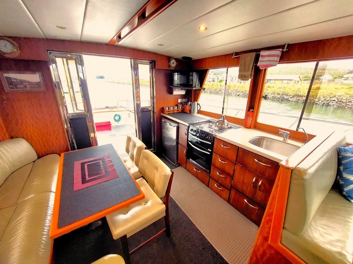 Used Southern Lady: 2005 Alaska 45 Sedan Launch for Sale | Boats For ...