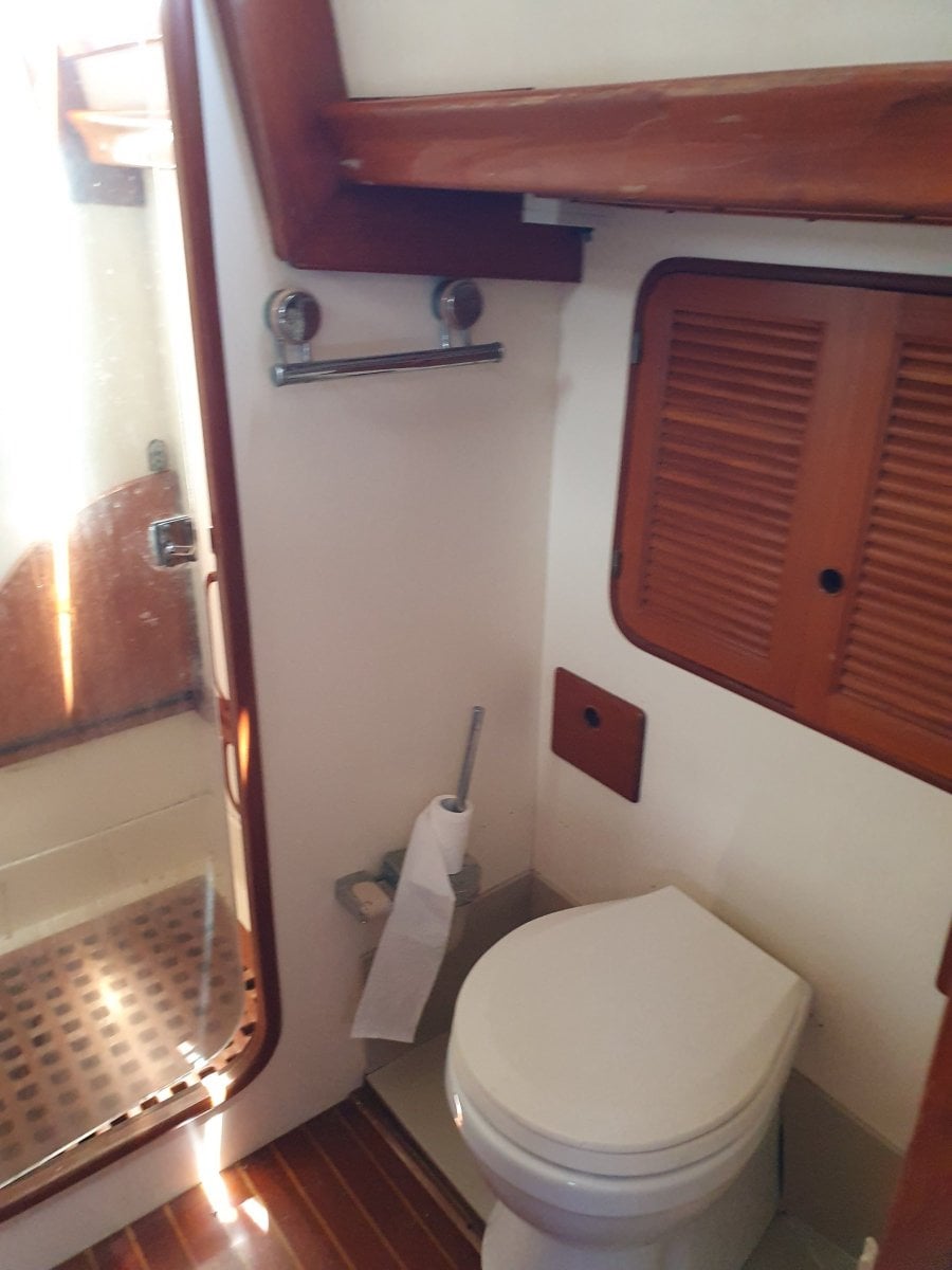 Used Mason 54 Centre Cockpit Hull #8 Of The 11 Built. for Sale | Yachts ...