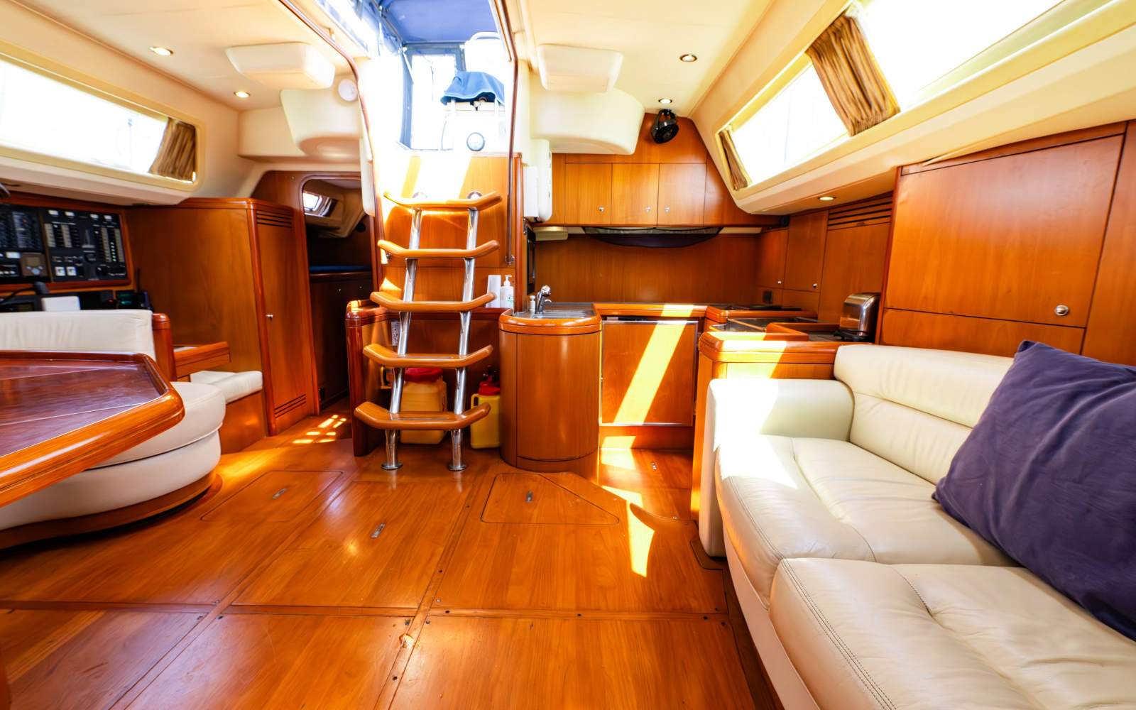 Used Moody 54 for Sale | Yachts For Sale | Yachthub