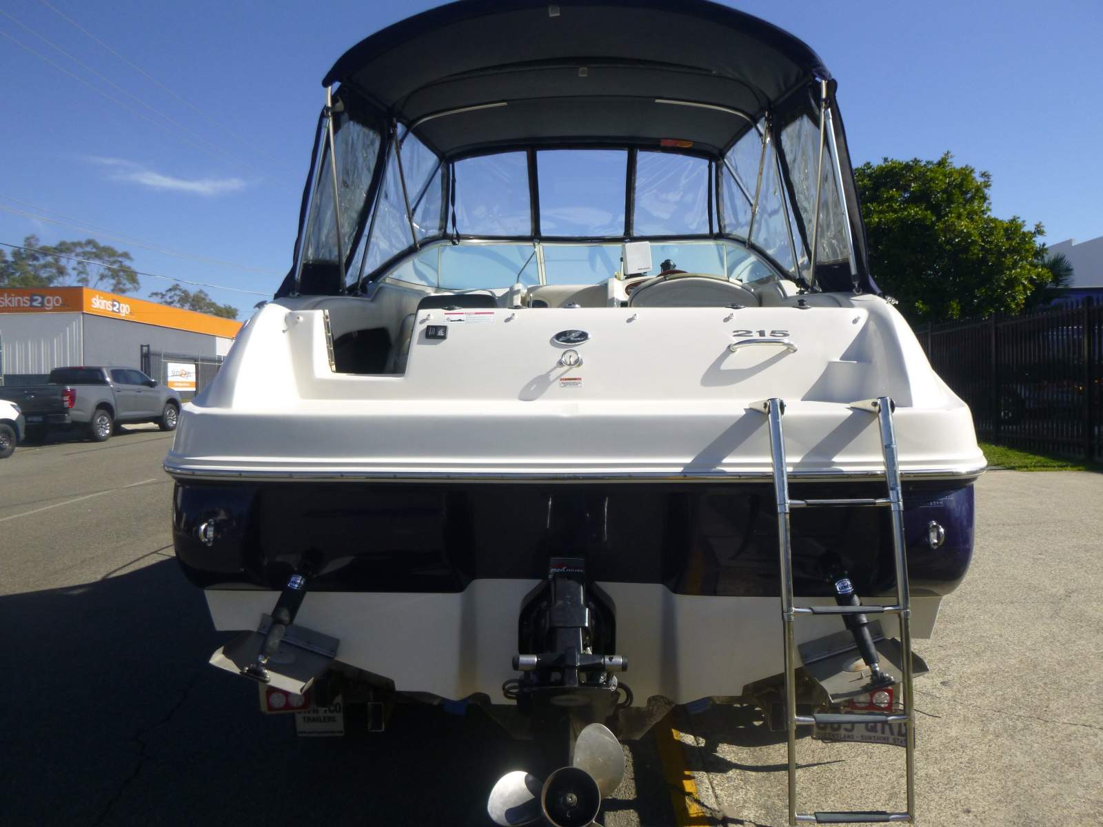 Sea Ray 215 Express Cruiser: Power Boats | Boats Online for Sale ...