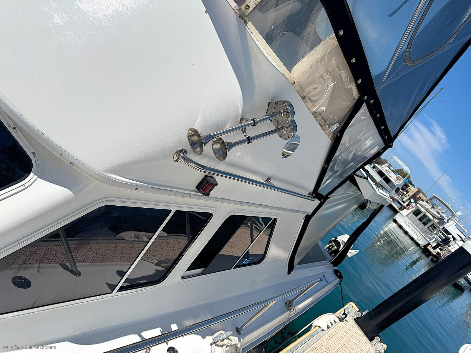 Randell 34 Twin Diesel For Sale | Mansfield Marine