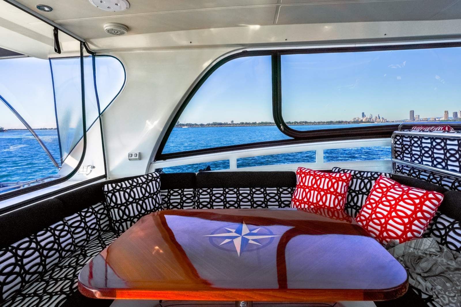 Used Hampton 680 Pilothouse for Sale | Boats For Sale | Yachthub