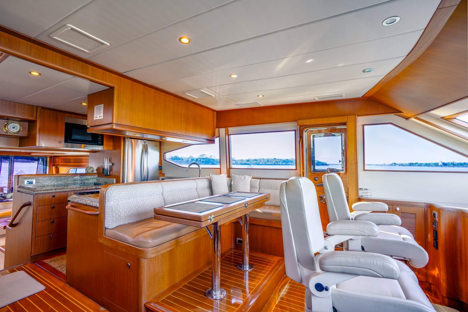 Used Hampton 680 Pilothouse for Sale | Boats For Sale | Yachthub