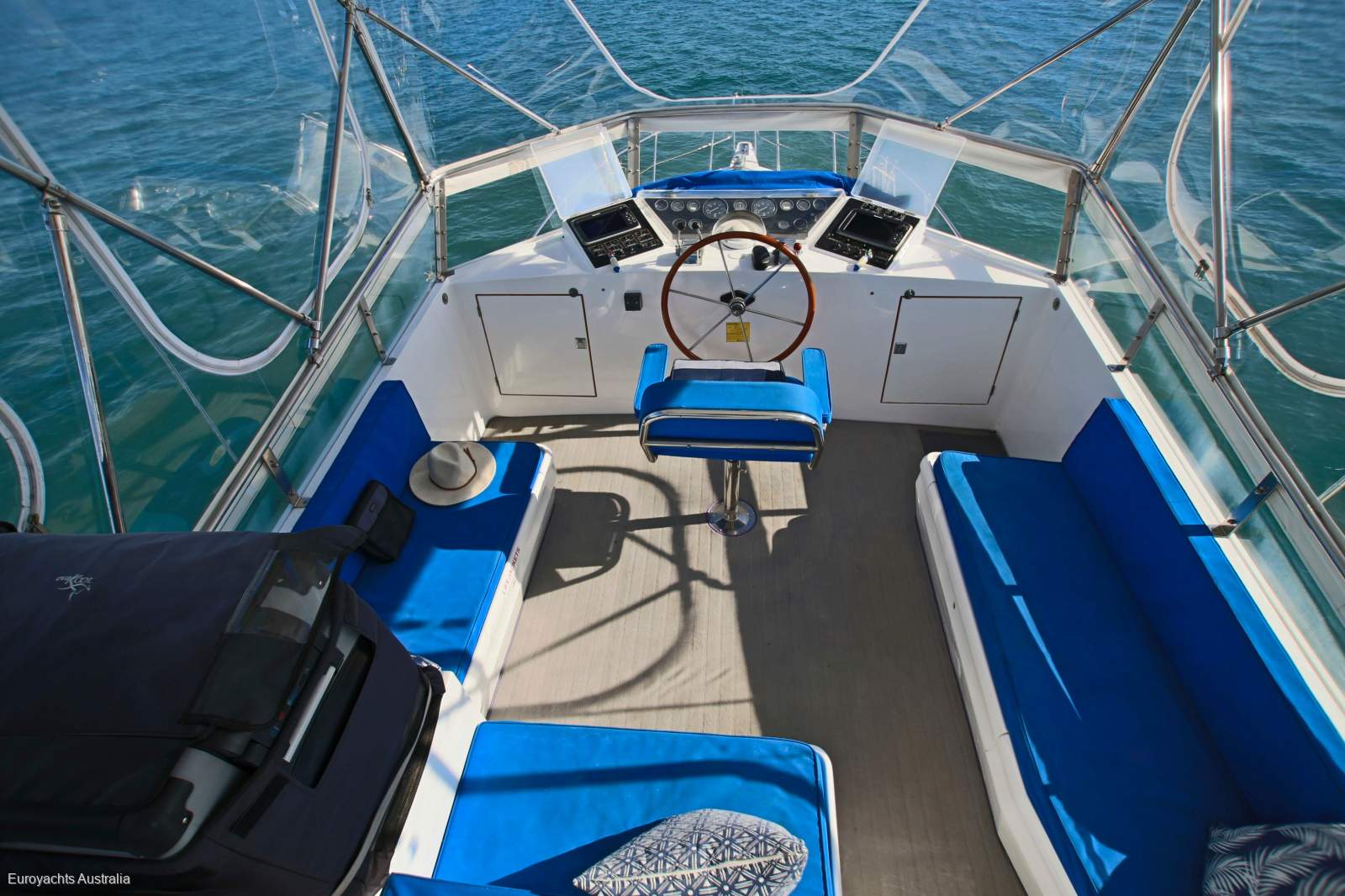 Used Hi Star 48 Sundeck for Sale | Boats For Sale | Yachthub