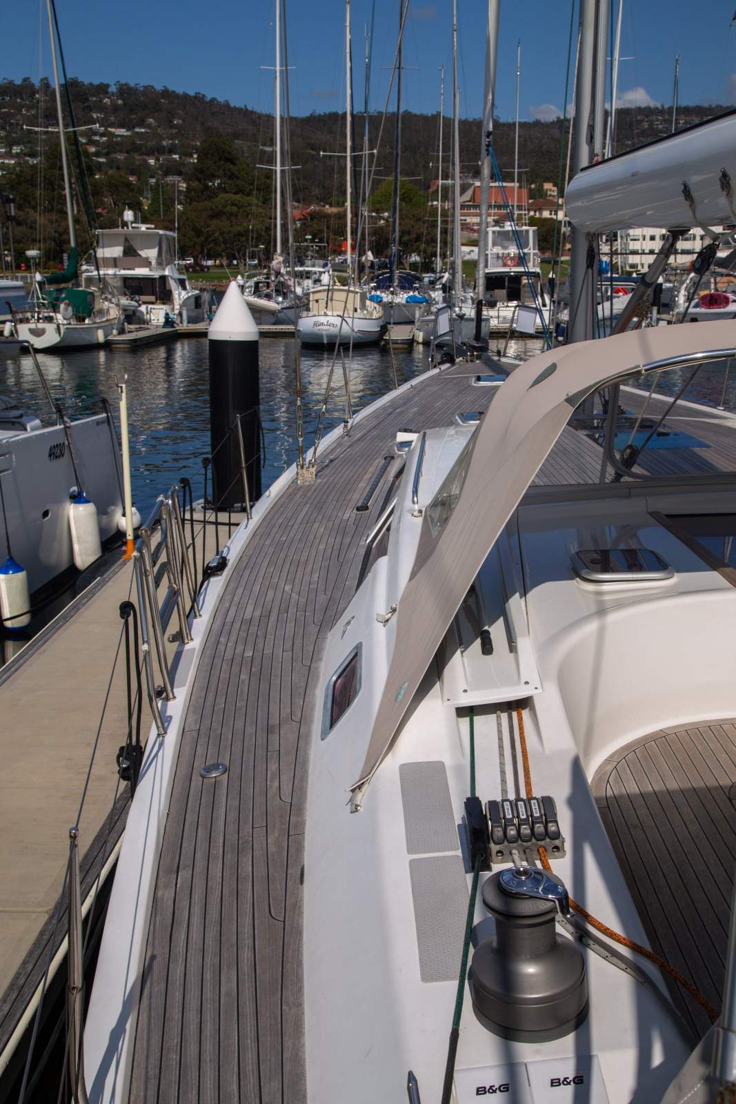 Used Hanse 540e - Enormous Upgrades And Inventory for Sale | Yachts For ...