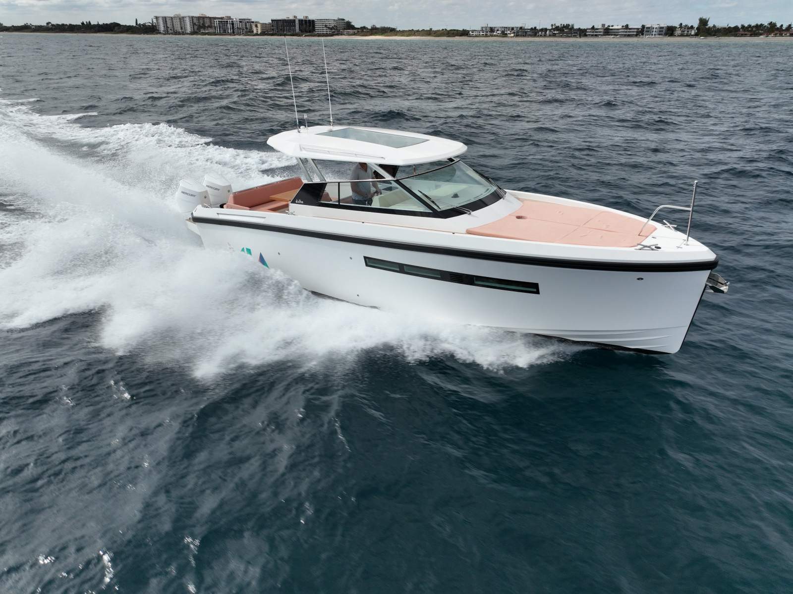 New Delta Powerboats T33 ULTRA EFFICIENT, 55+ KNOTS, EXCEPTIONAL VOLUME ...