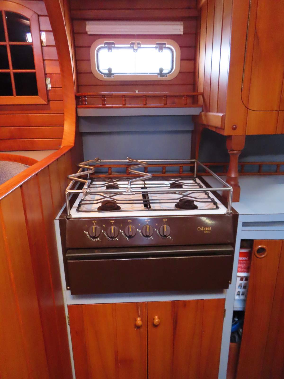 Used Roberts 36 Exceptional Centre Cockpit Cruising Yacht for Sale ...