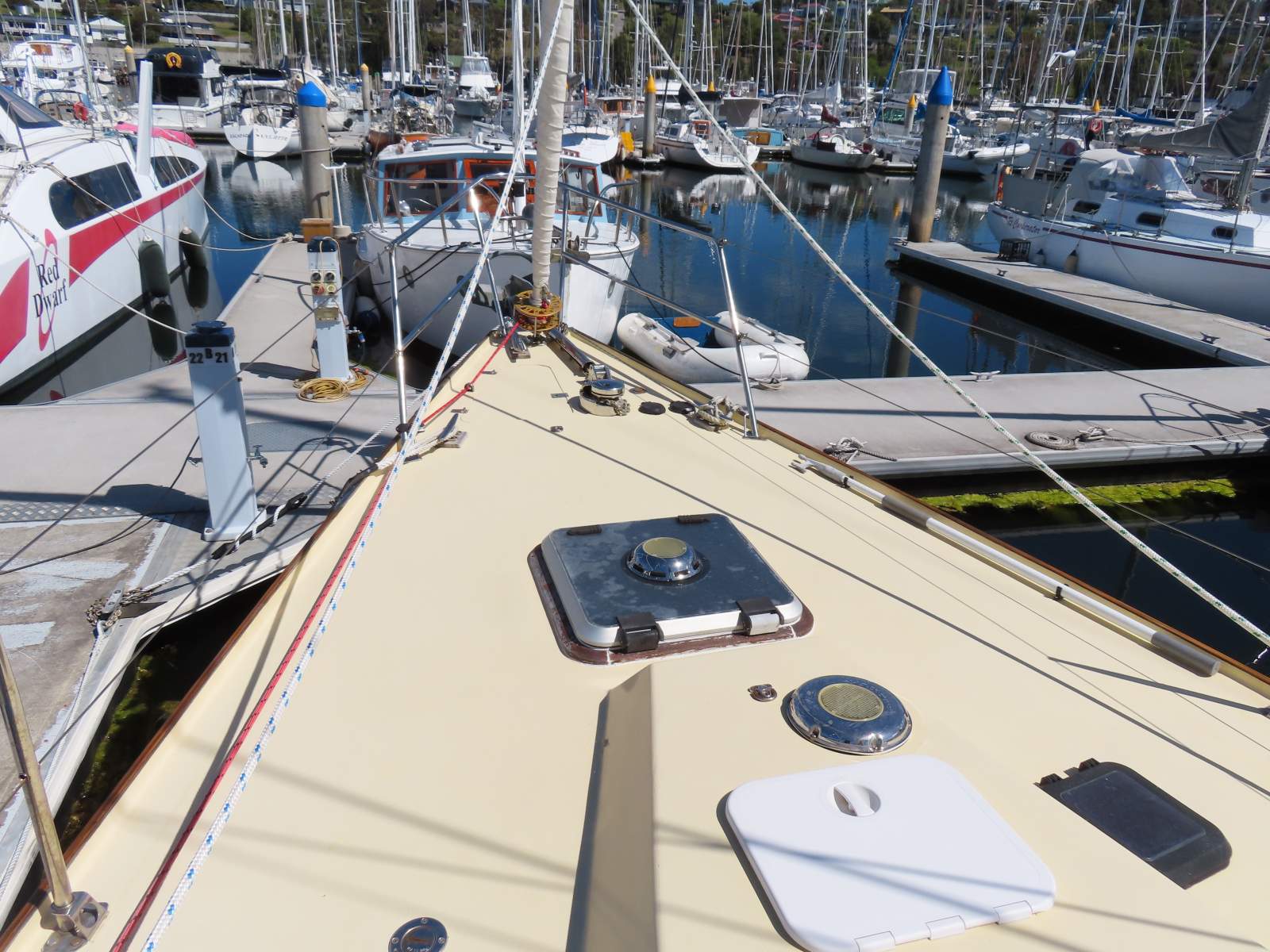 Used Roberts 36 Exceptional Centre Cockpit Cruising Yacht for Sale ...