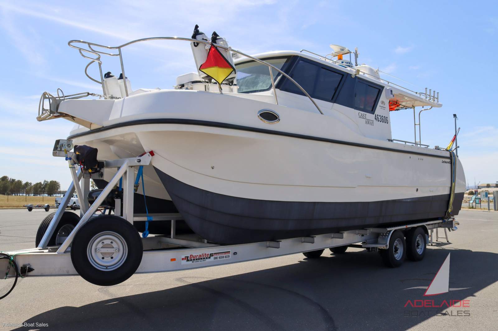 Used Leisurecat 10000 Kingfisher 2c + Scania Prime Mover + Custom ...