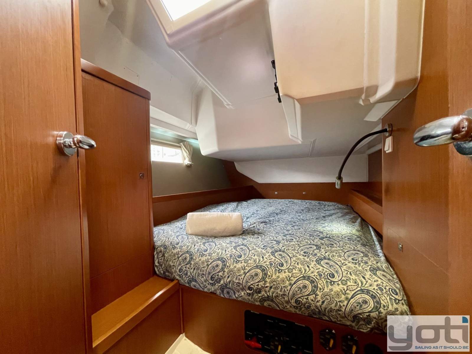 Beneteau Oceanis 45: Sailing Boats | Boats Online for Sale | Fibreglass ...