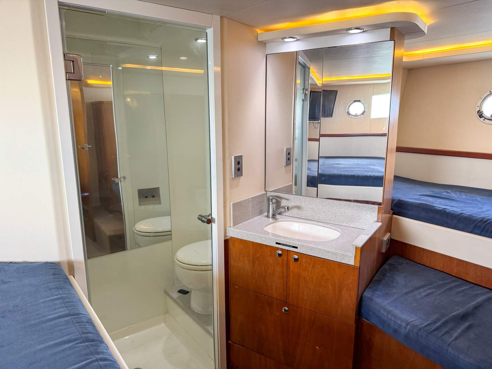 Southerly Designs 53 Custom Flybridge Cruiser For Sale