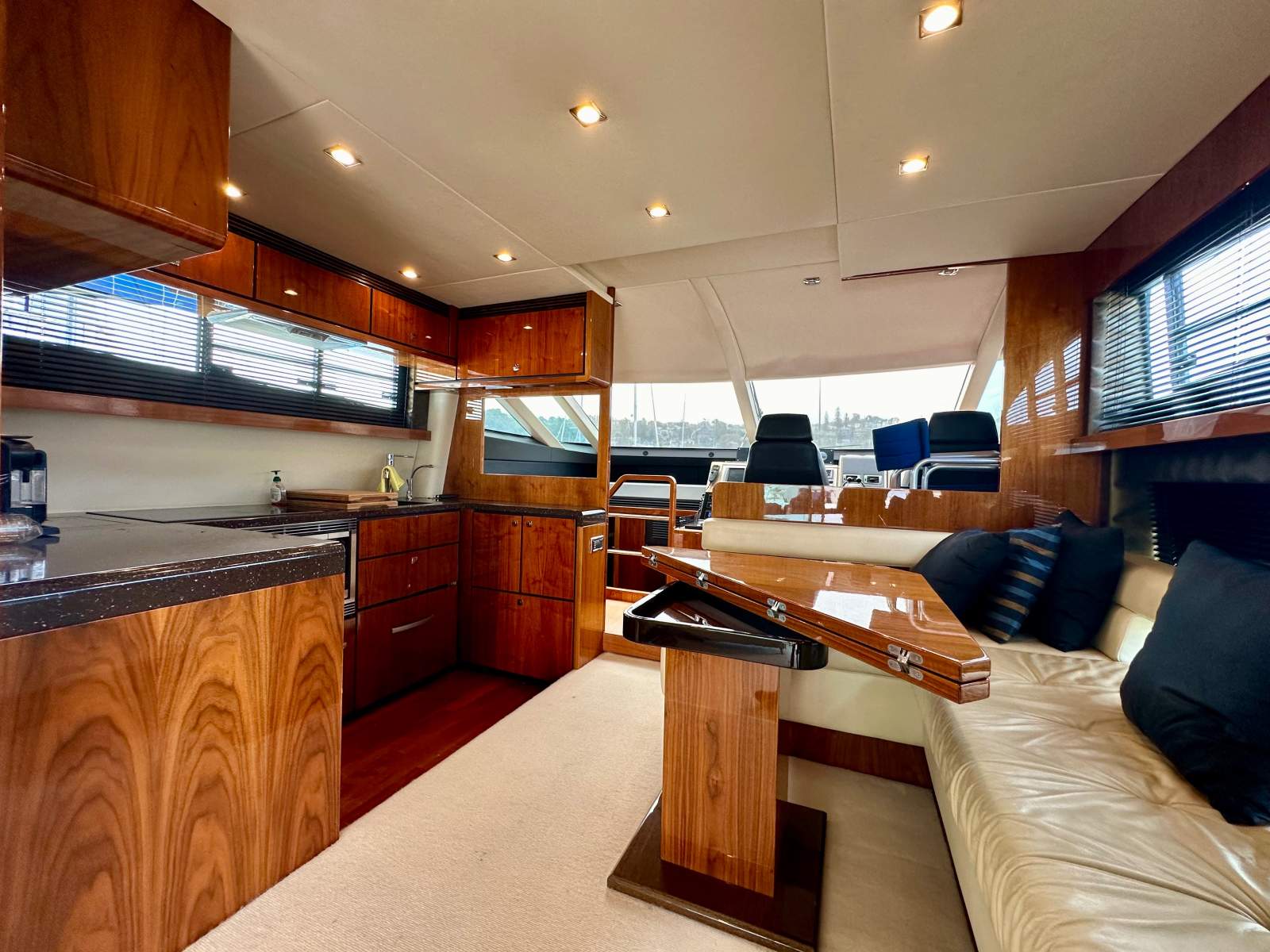 Used Fairline Squadron 55 for Sale | Boats For Sale | Yachthub