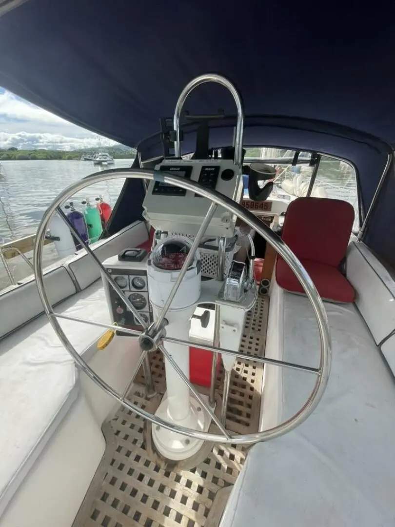 Used Freedom 45 Cc Center Cockpit for Sale | Yachts For Sale | Yachthub