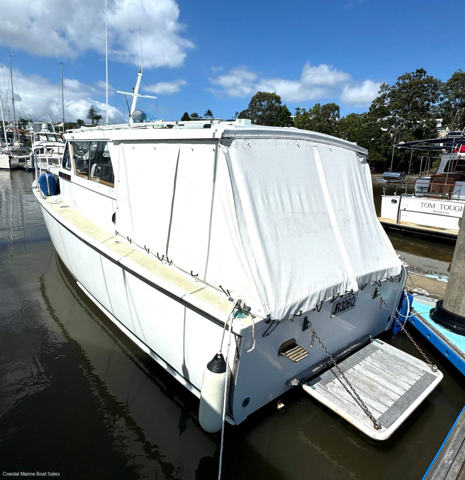 Used Hugh Morris 33 Sedan Cruiser for Sale | Boats For Sale | Yachthub