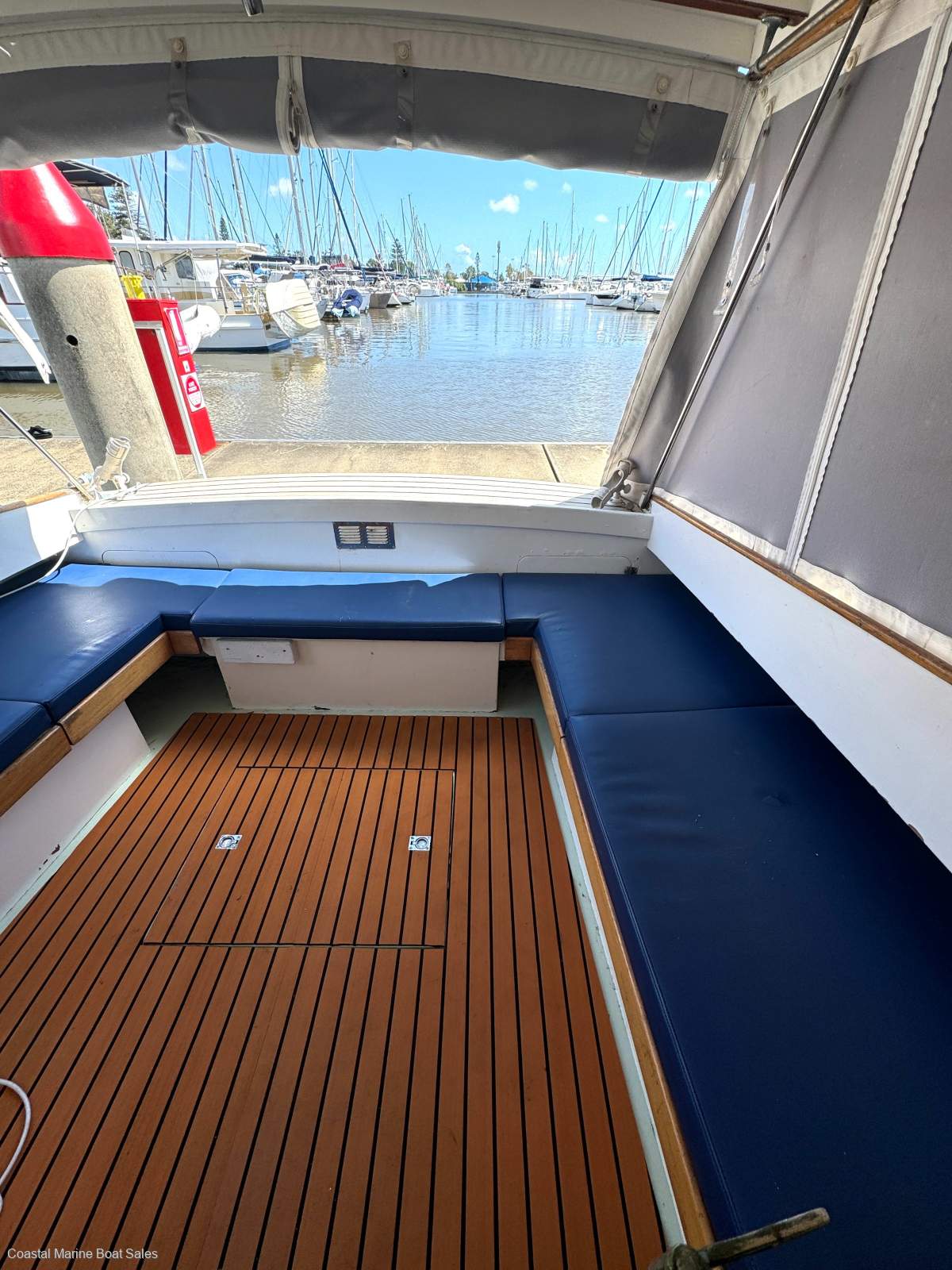 Used Hugh Morris 33 Sedan Cruiser for Sale | Boats For Sale | Yachthub