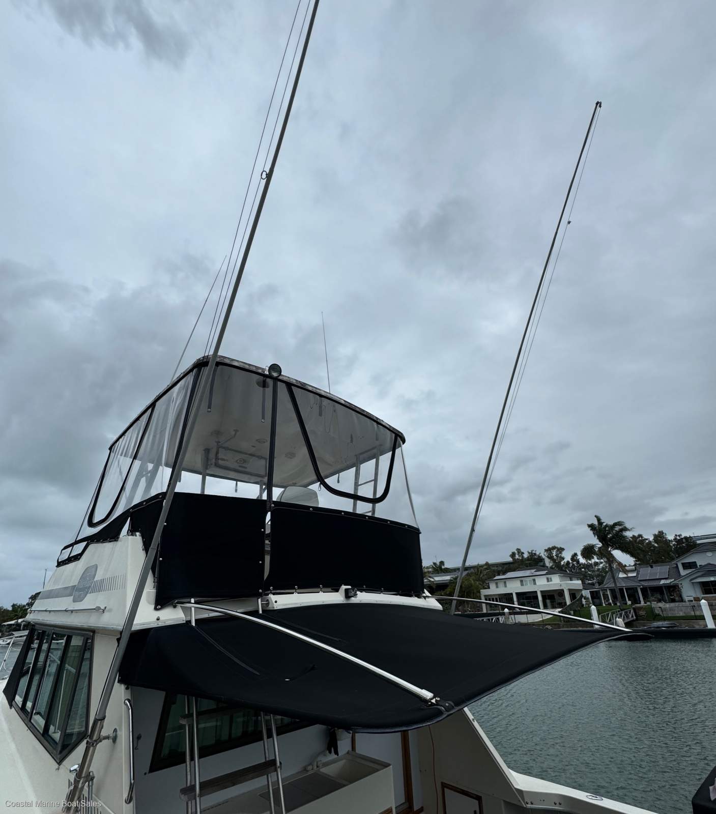 Mariner 38 Flybridge For Sale | Coastal Marine Boat Sales