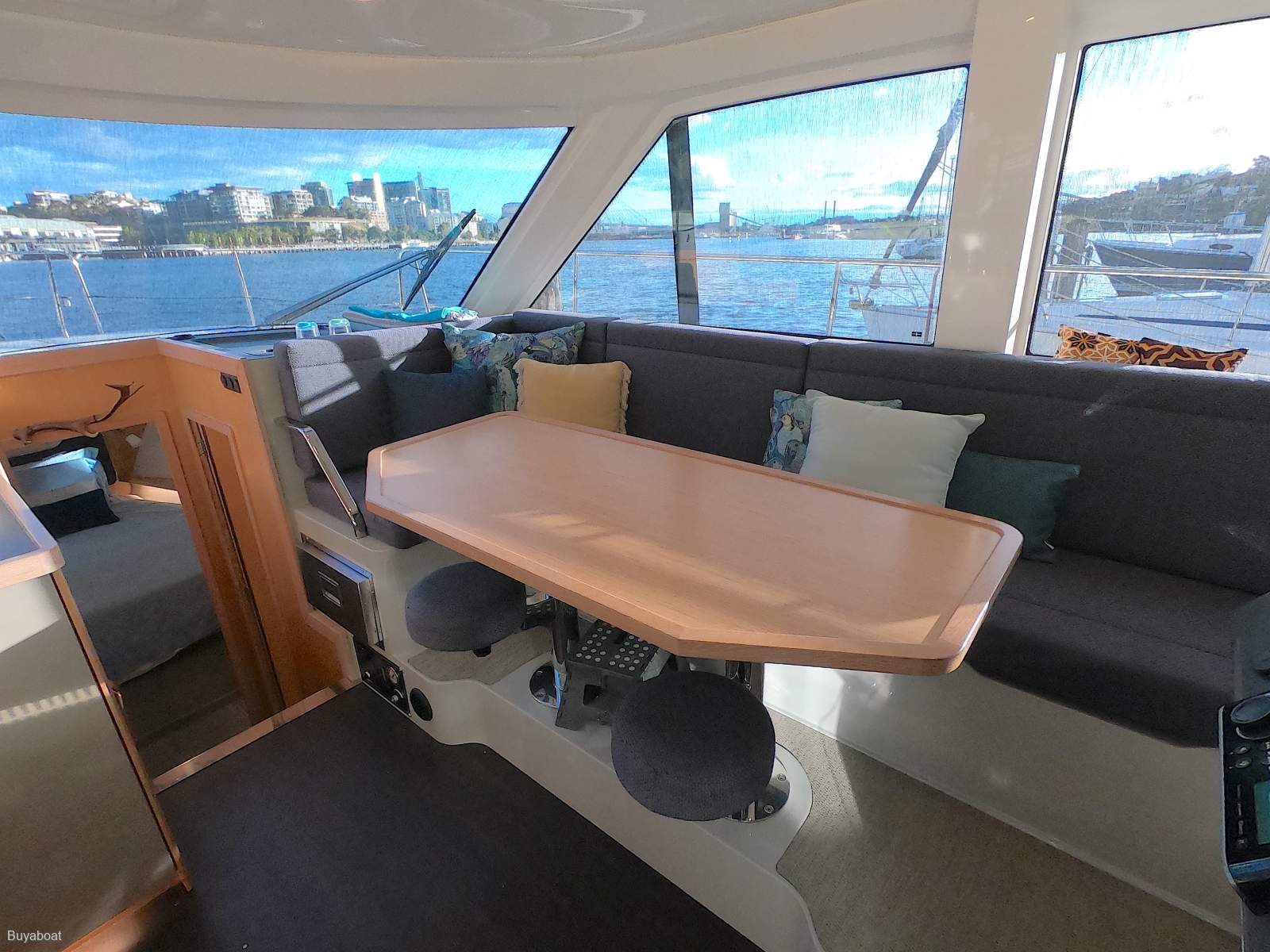 Used Bavaria E40 Sedan for Sale | Boats For Sale | Yachthub