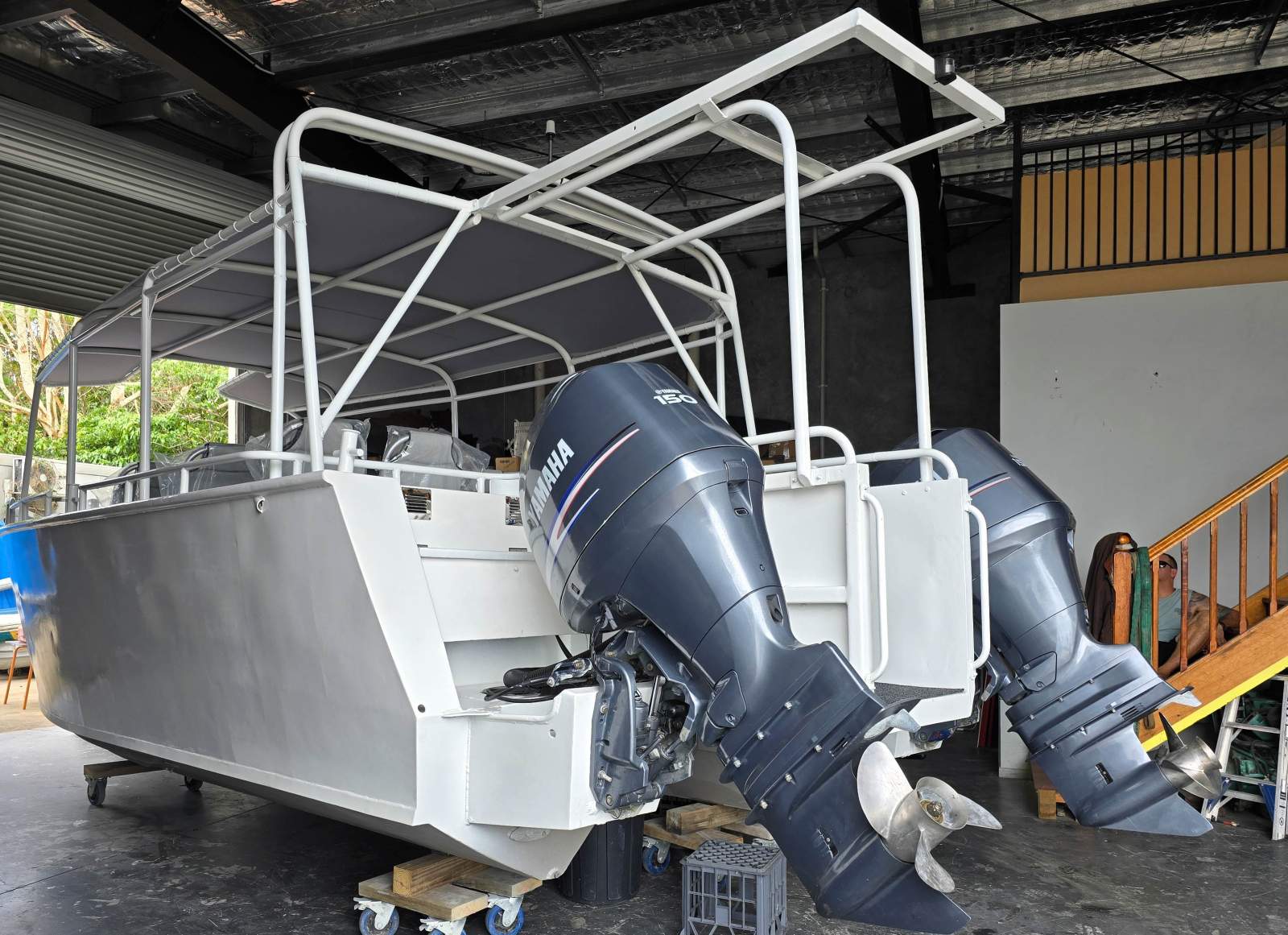 Used Commercial Aluminium Passenger / Transport Barge W for Sale ...